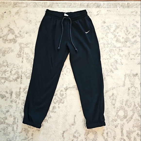 Nike | Bottoms | Black Nike Big Girls Sweatpants | Poshmark